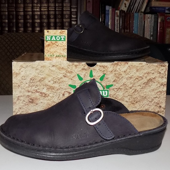 Naot | Shoes | Naot Sweden Navy Nubuck Leather Clog Eu38 Us7 | Poshmark